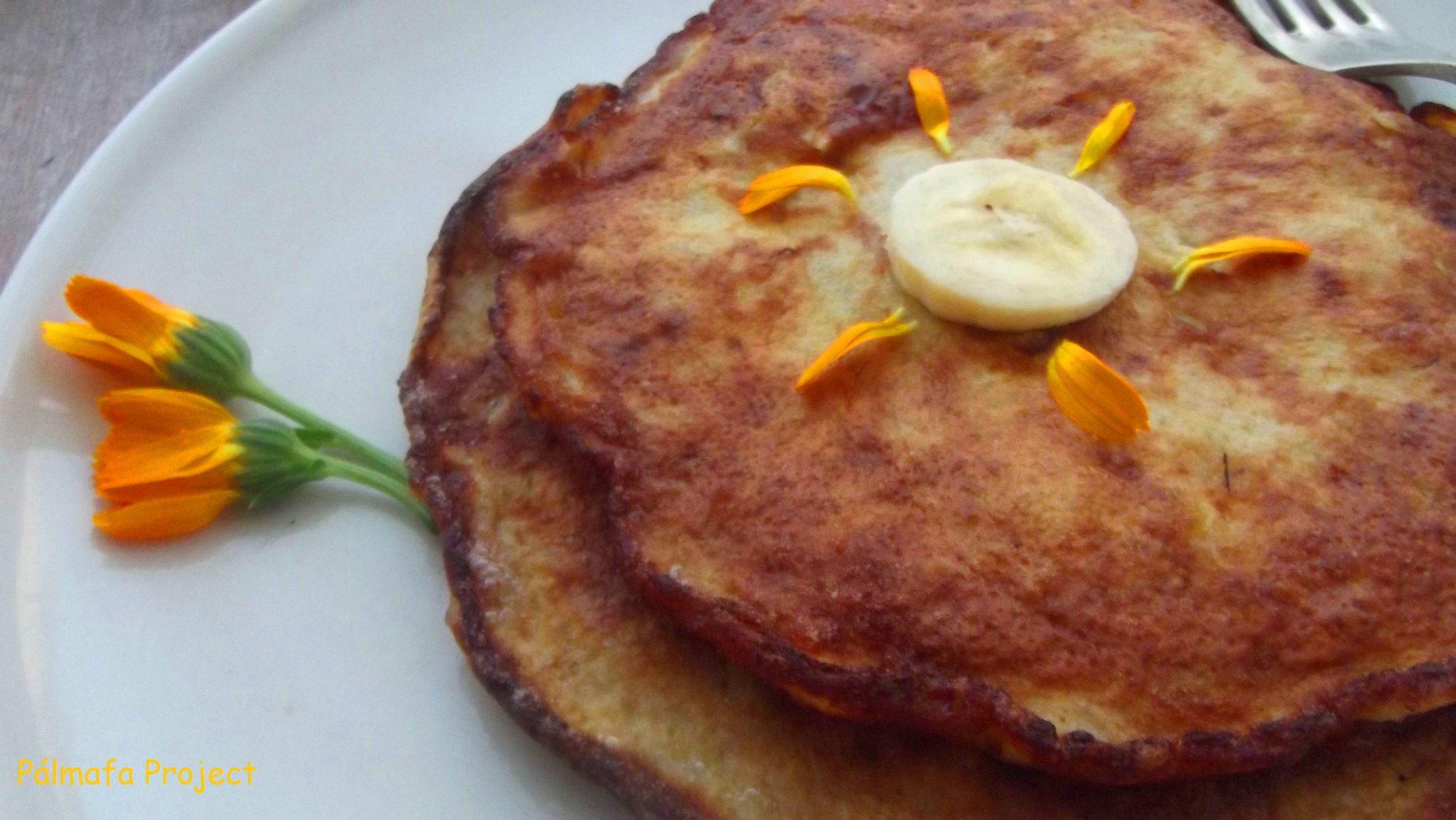 Banánpalacsinta | Pálmafa Project